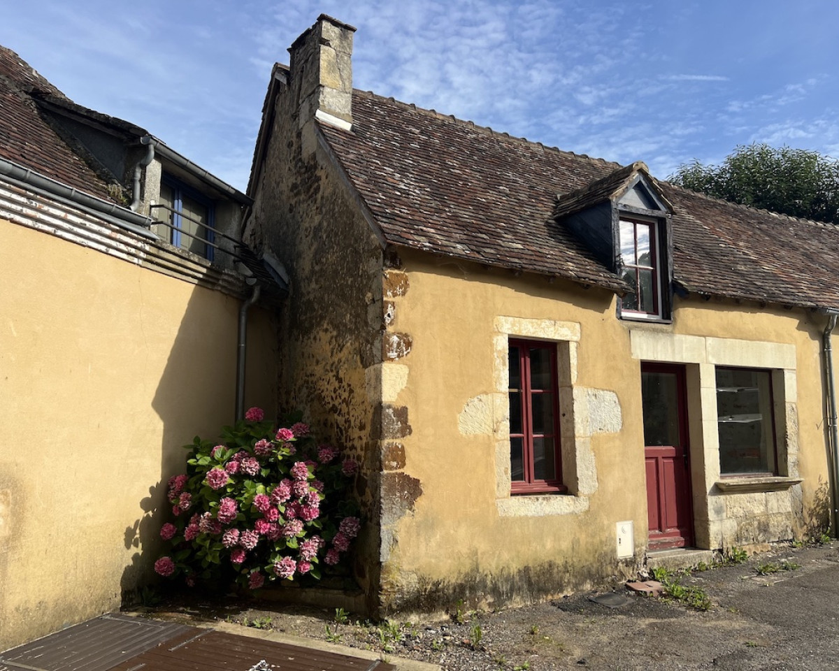 Maisonnette-boutique en cœur de village · Les Belles Maisons